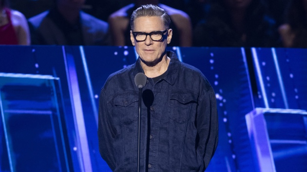 Bryan Adams announces European tour dates - Classic Rock 99.5